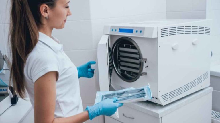 Understanding the Importance of Autoclave Sterilization in Laboratory ...
